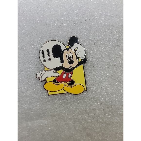 Disney | Jewelry | Disney Mickey Surprised Expression Exclamation Point ...